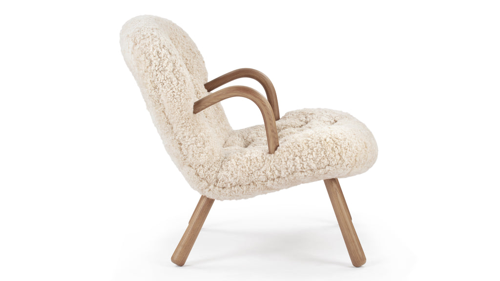 Clam Chair, Natural Luxe Sheepskin | Interior Icons