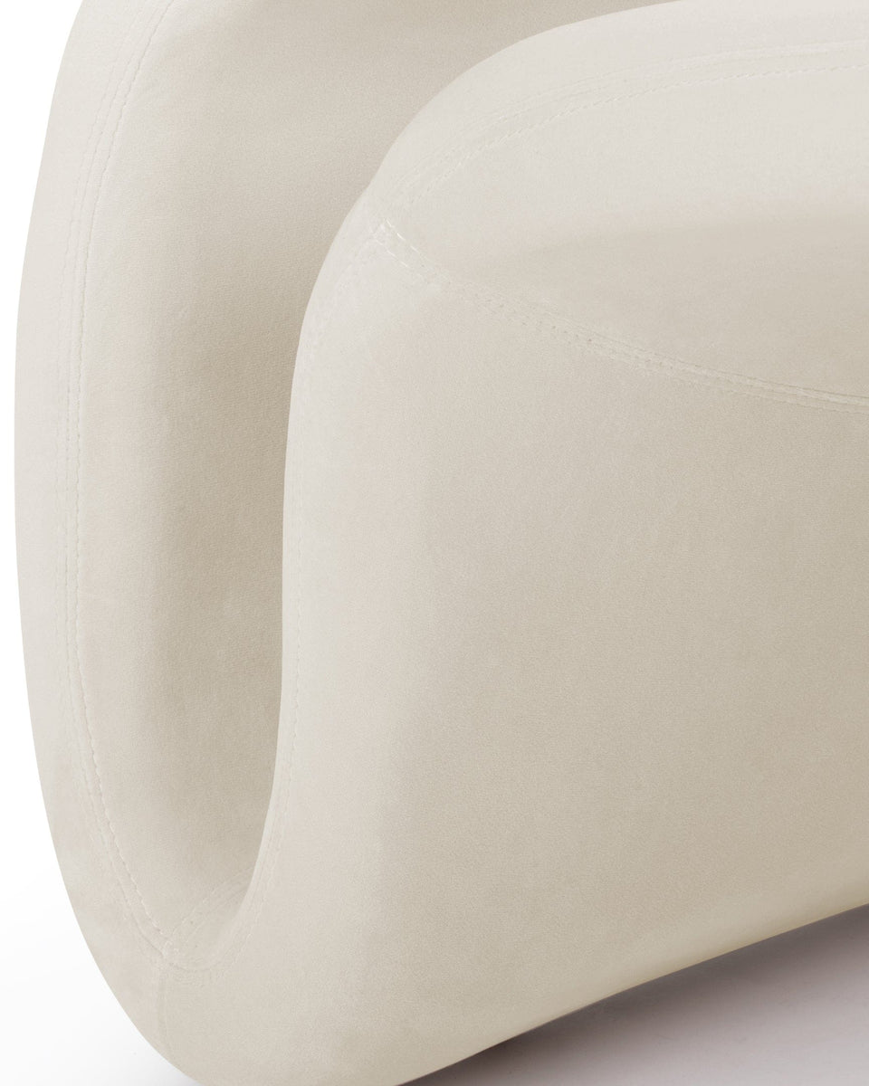 Etcetera Chair, Champagne Velvet – Interior Icons